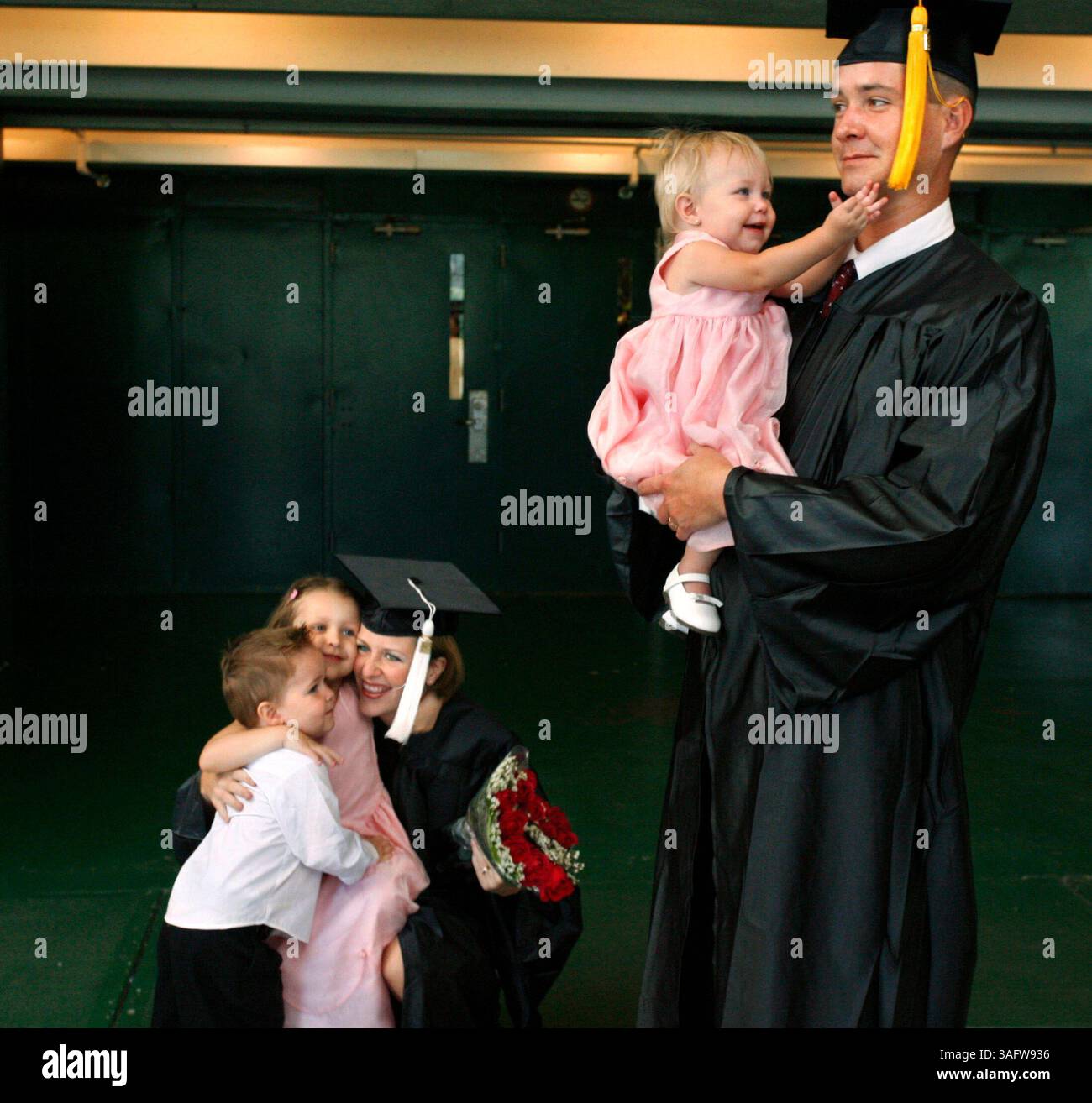 TP 247318 ZUPP Love 2..Caption: (Saturday, 08/12/2006 Tampa) Amanda Haller and her husband ...