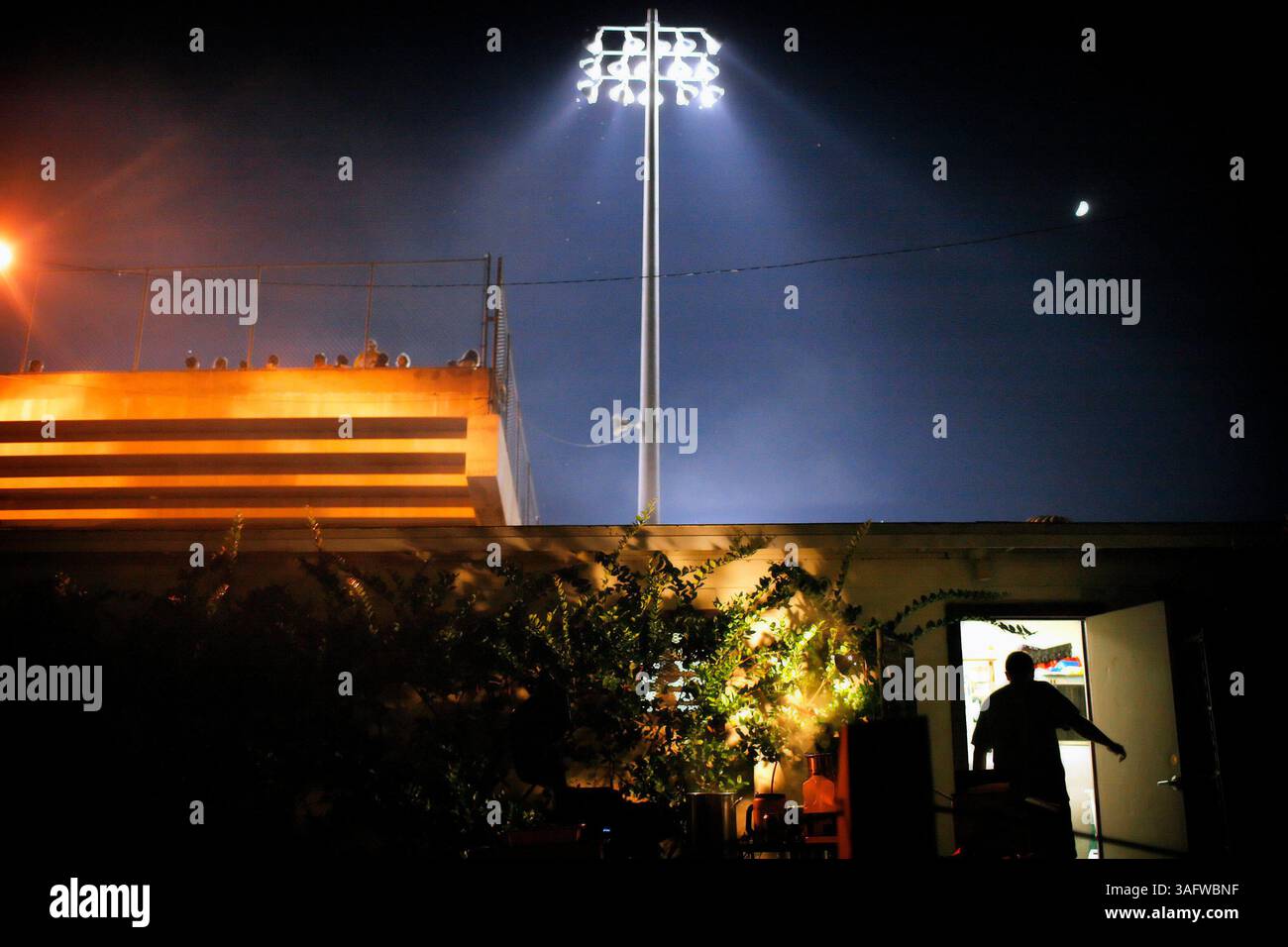 HT 250939 FOUN HERHFB 9..NOTE TO LAB: Please keep color shifts ...