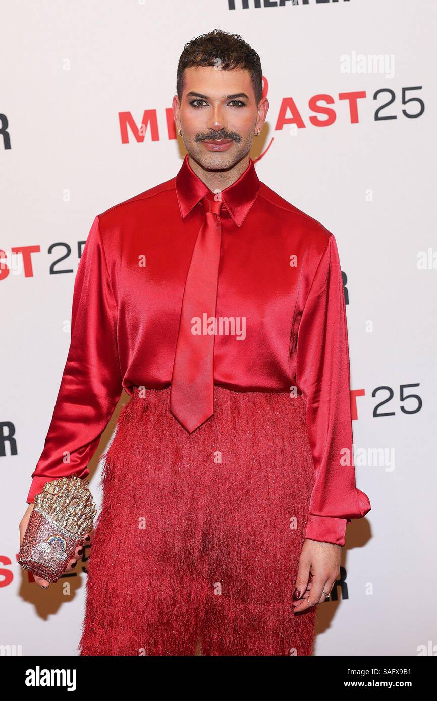 Alexis Michelle at arrivals for MCC s Annual MISCAST25, Hammerstein ...