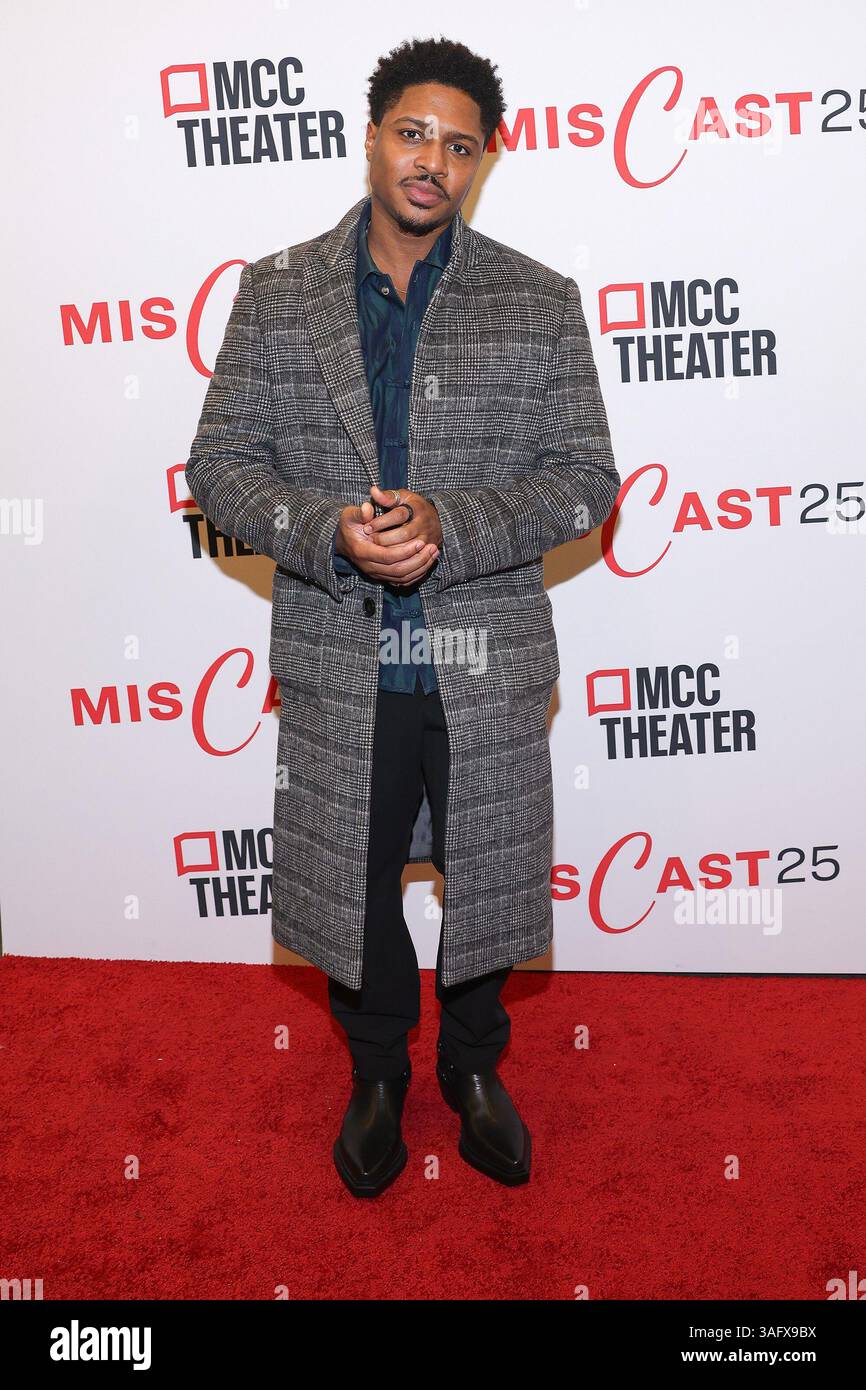 Ephraim Sykes at arrivals for MCC s Annual MISCAST25, Hammerstein ...