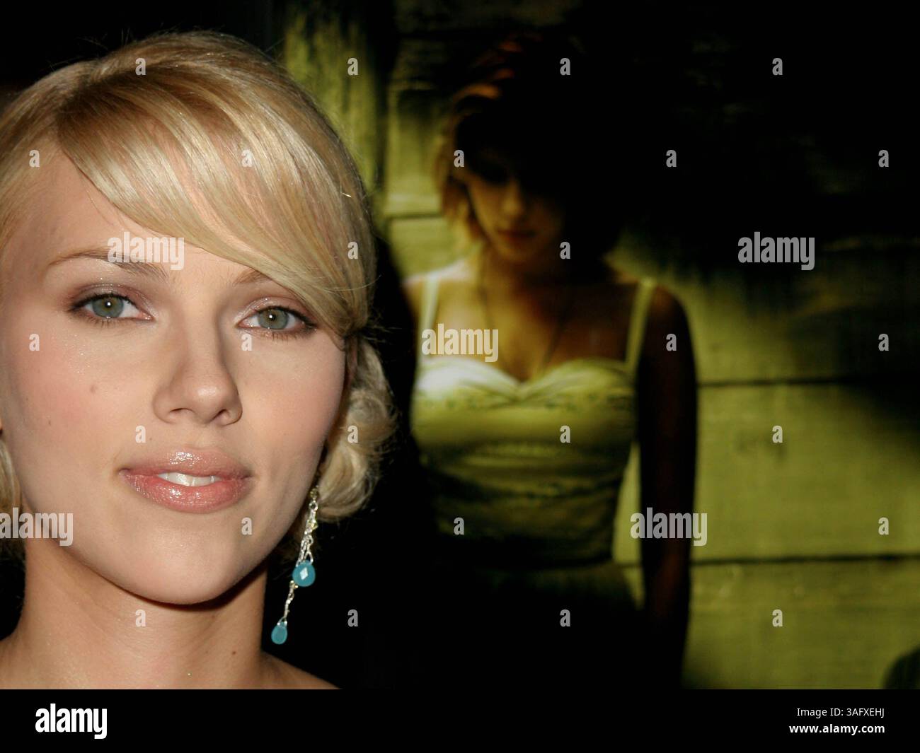 Oct 17, 2004; Hollywood, CA, USA; Actress SCARLETT JOHANSSON at 'A Love ...
