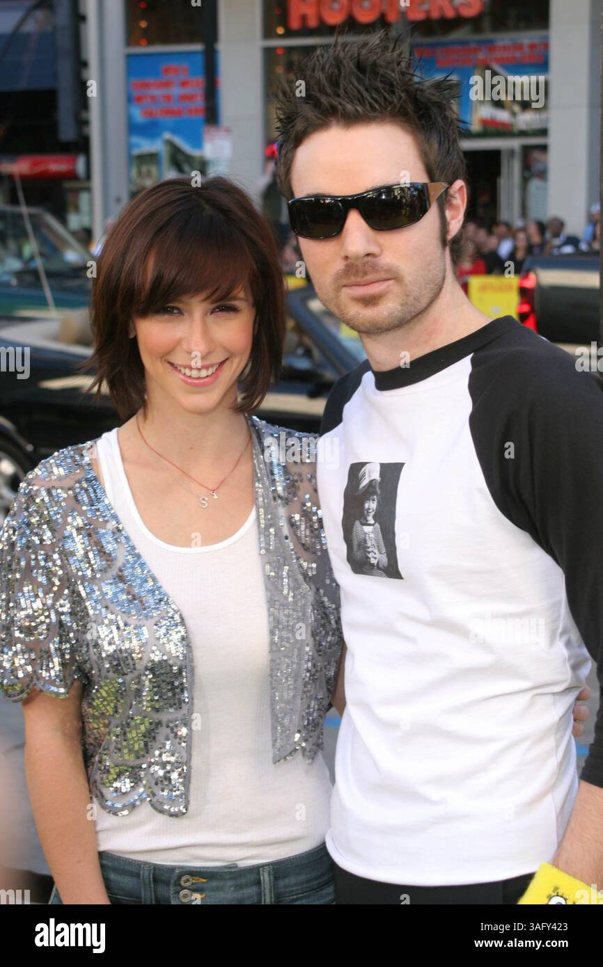 Jennifer love hewitt scott austin hi-res stock photography and images ...