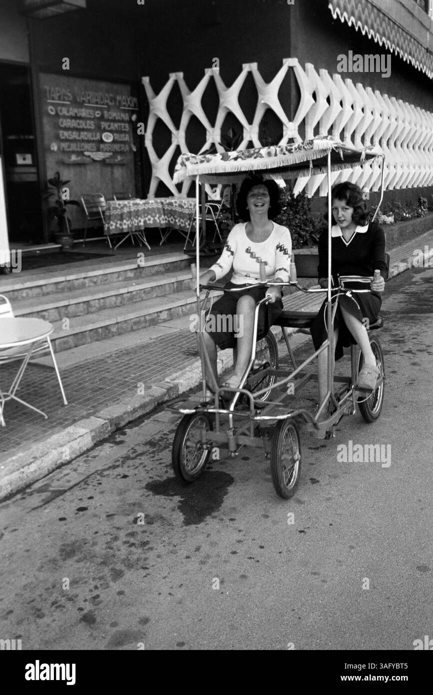 Lloret de mar sun Black and White Stock Photos & Images - Alamy