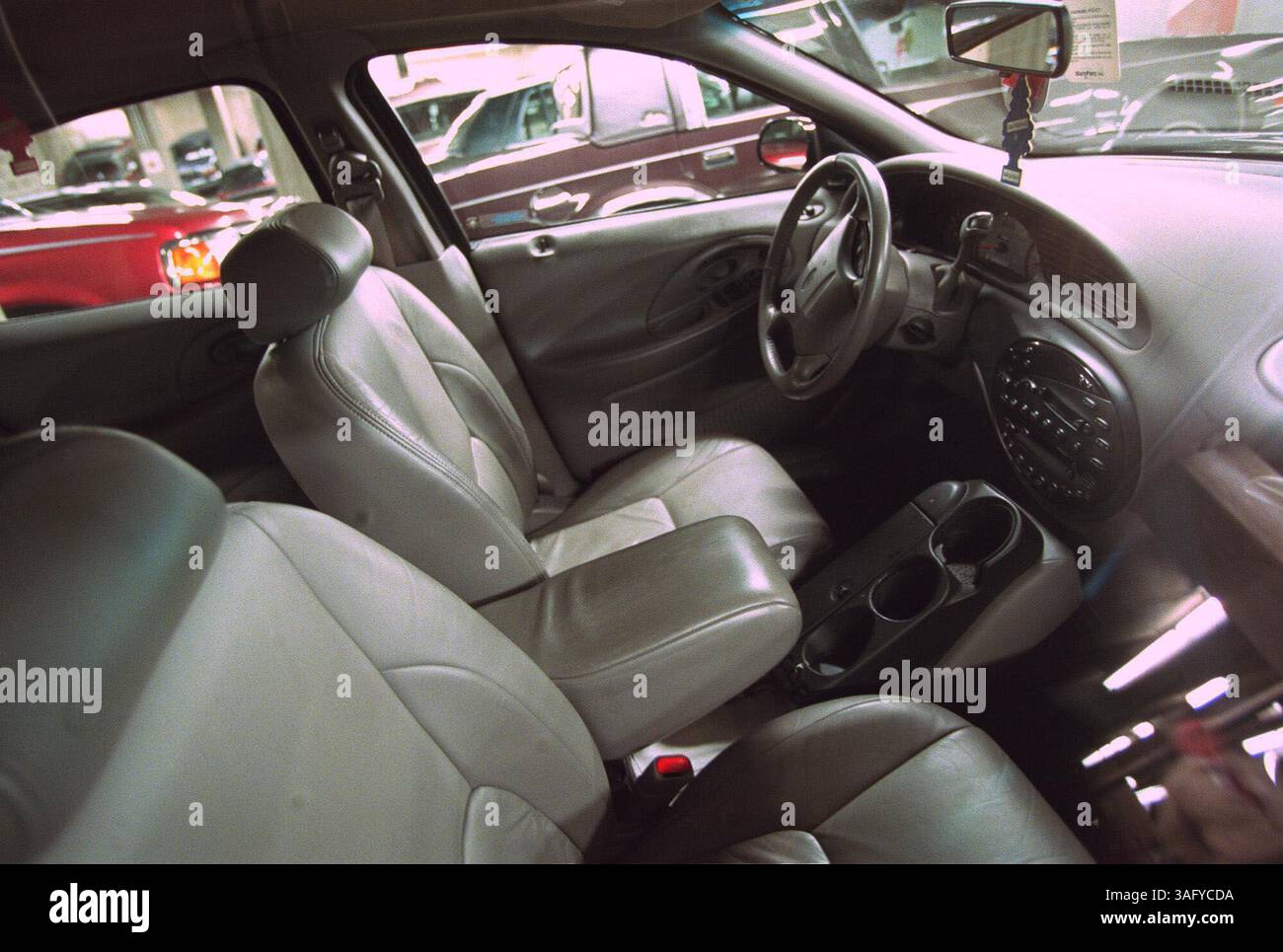 Dual overhead cam hi-res stock photography and images - Alamy