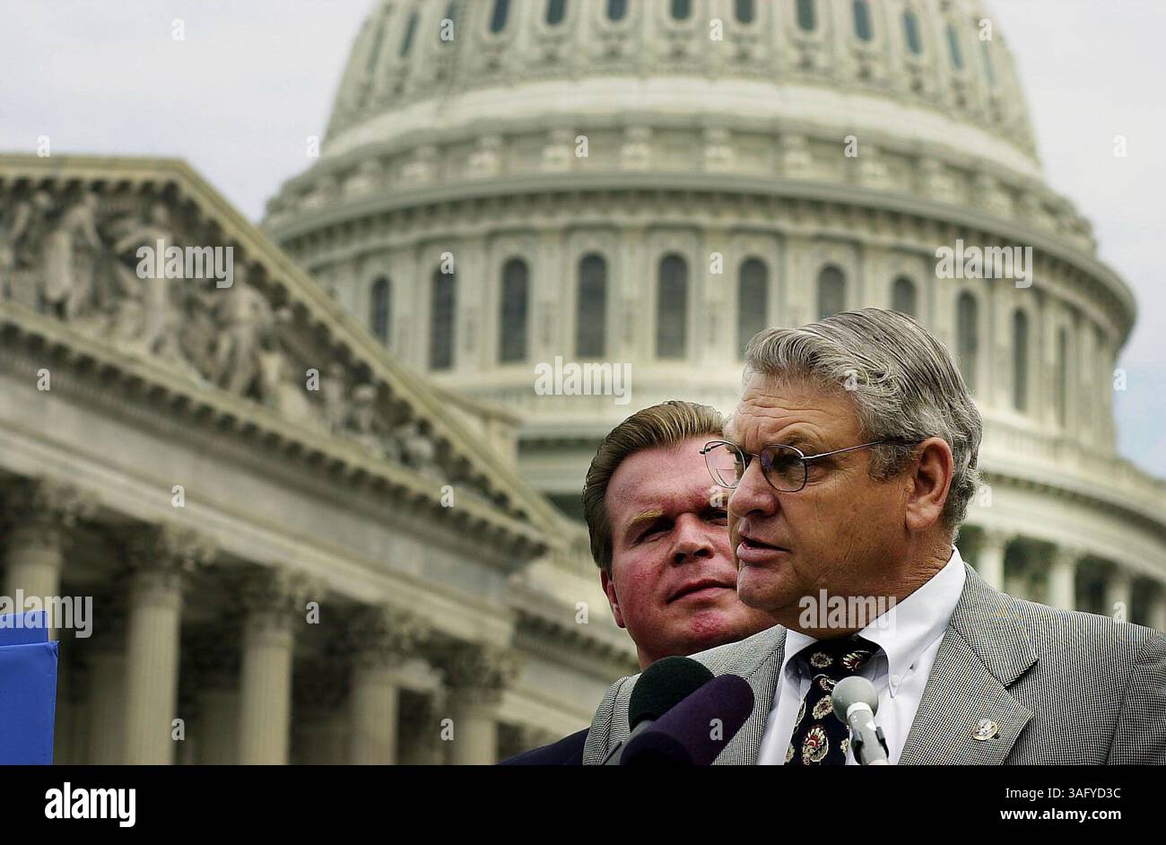 J d hayworth hi-res stock photography and images - Alamy