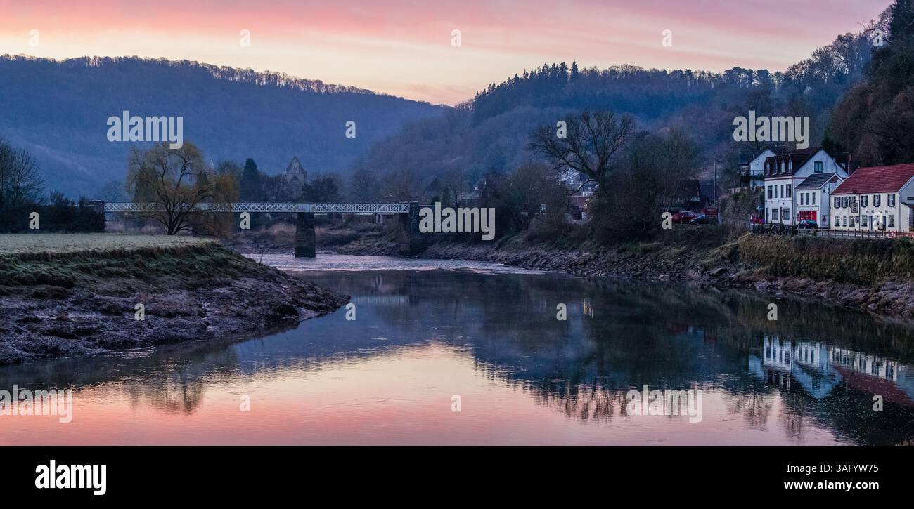 The Rose and Crown pub, River Wye and the old Wireworks Tramway Bridge ...