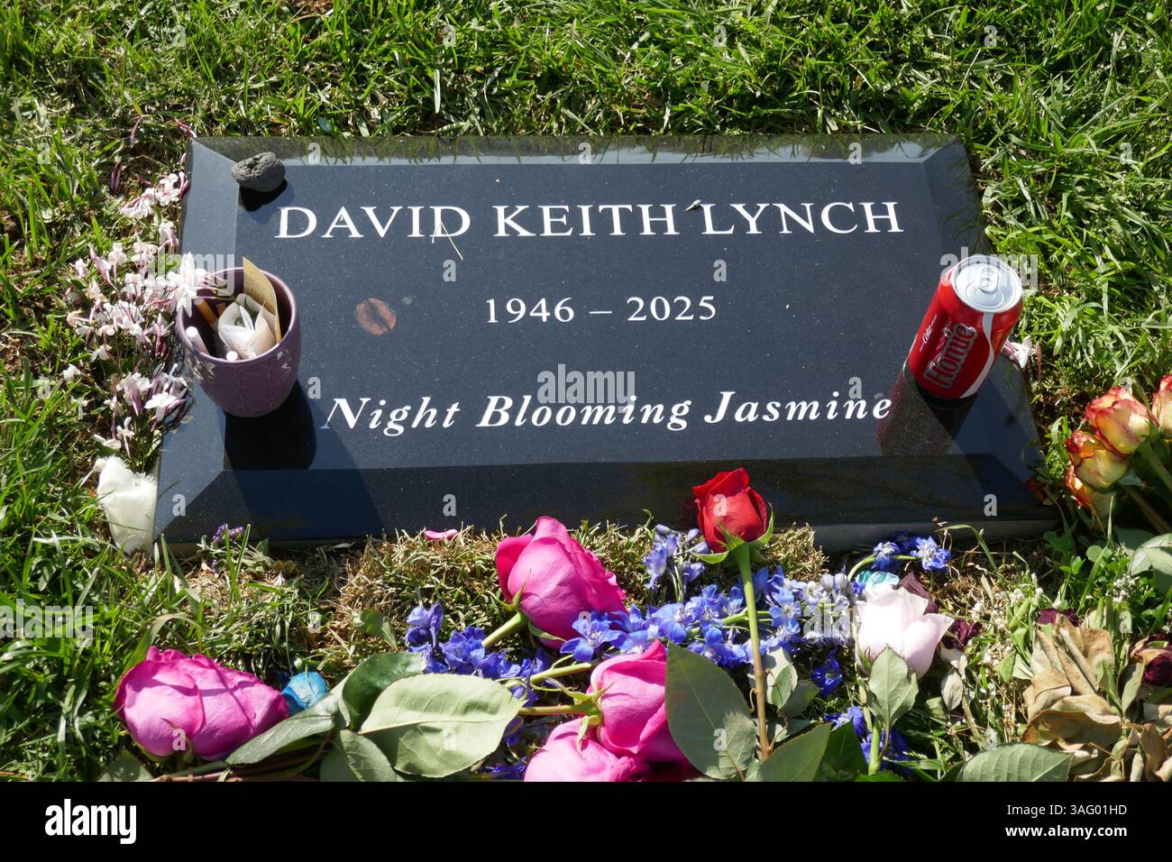 Los Angeles, California, USA 7th April 2025 Director David Lynch Grave ...