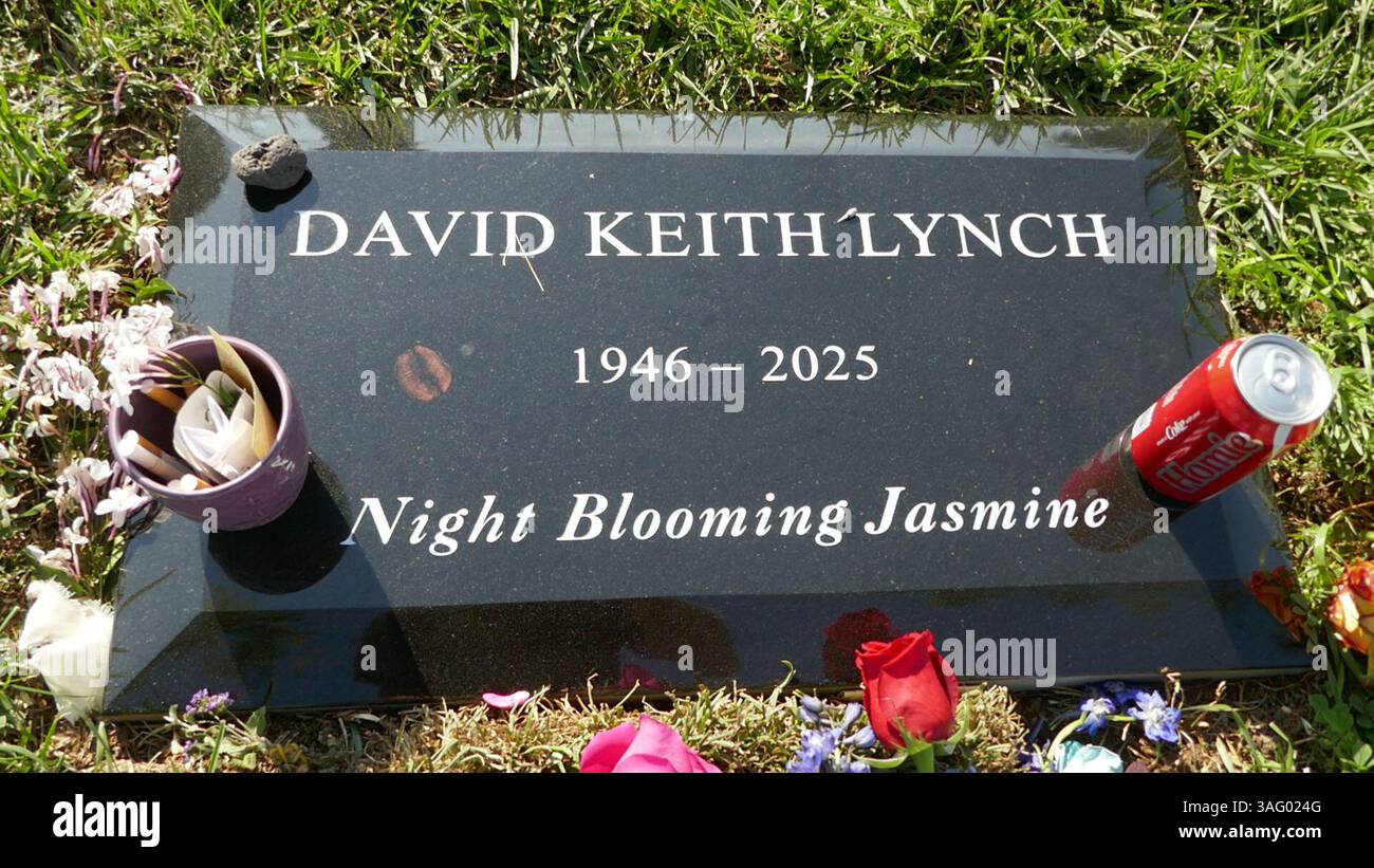 Los Angeles, California, USA 7th April 2025 Director David Lynch Grave ...