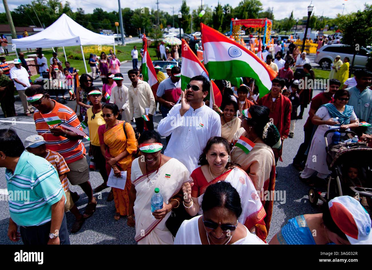 Aug. 18, 2012 - Hockessin, Delaware, U.S. - Marchers in colorful native ...