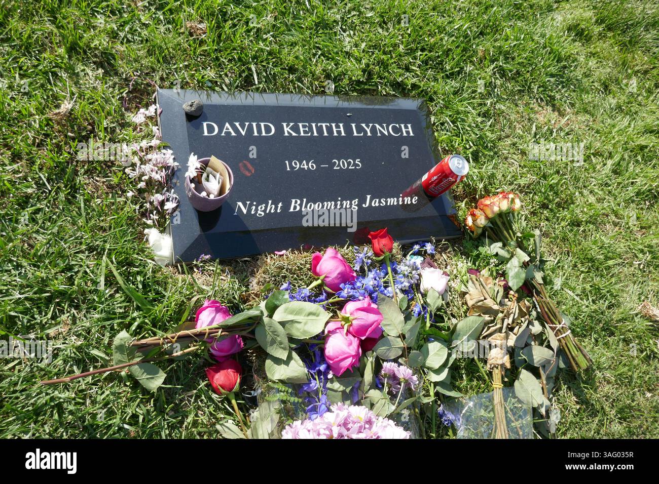 Los Angeles, California, USA 7th April 2025 Director David Lynch Grave ...