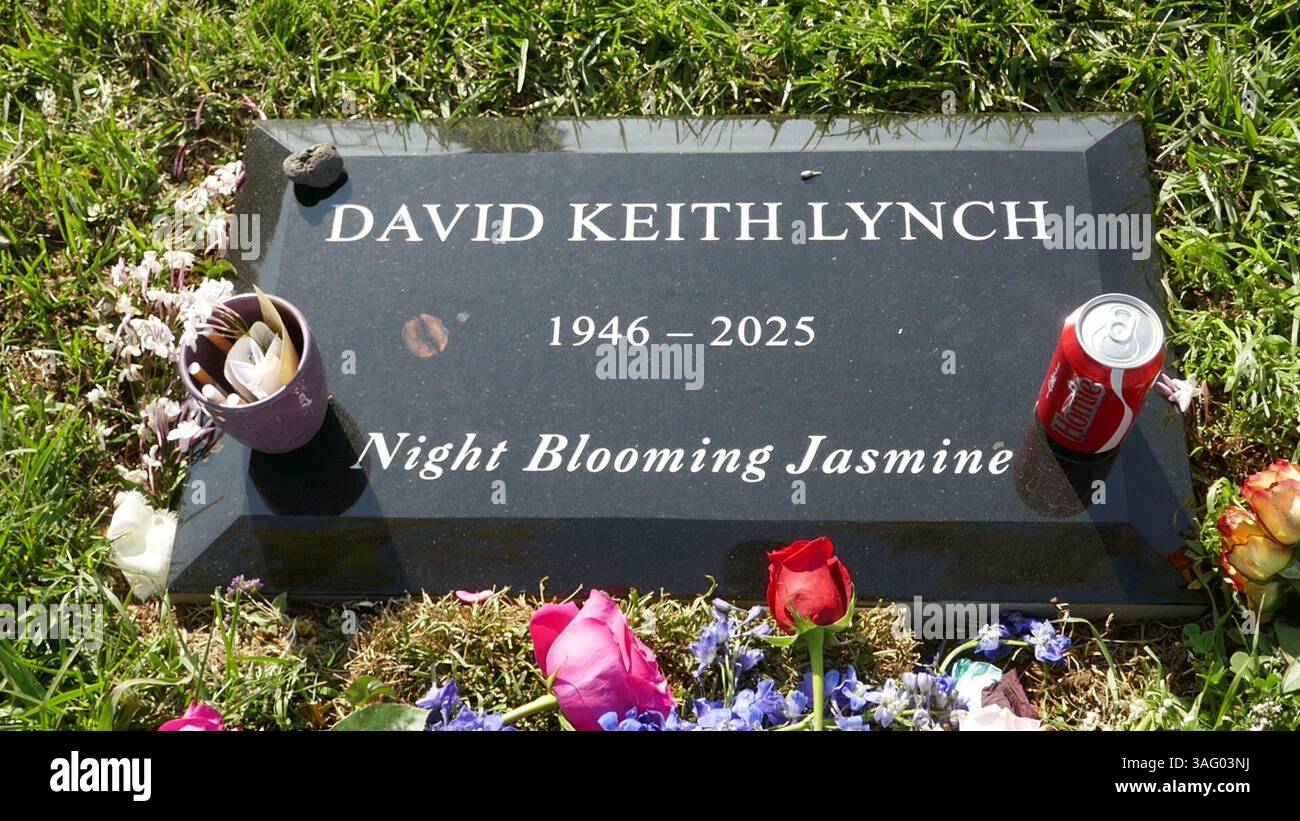Los Angeles, California, USA 7th April 2025 Director David Lynch Grave ...