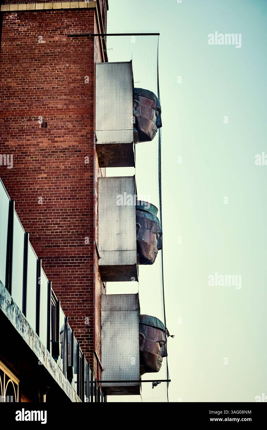 The sculptures Automata on Trecherfield Mill,top,Carton Head,Jar Head ...