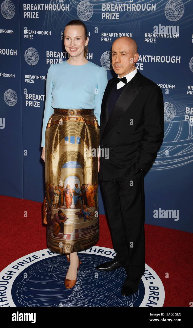 SANTA MONICA, CALIFORNIA - APRIL 05: Julia Milner and Yuri Milner ...