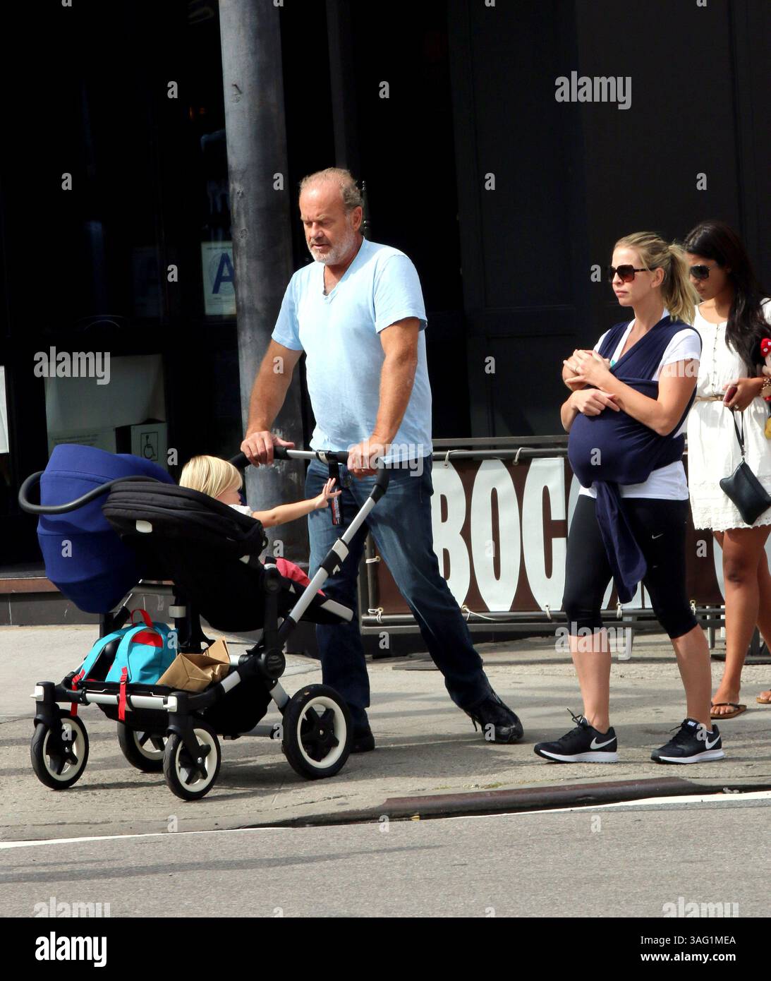 Kelsey Grammer and his wife Kayte Walsh out and about with their ...