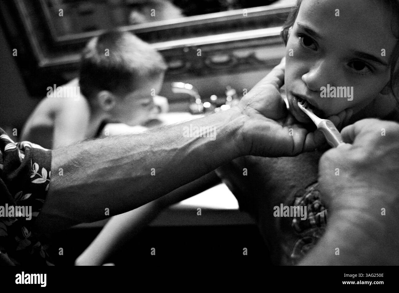 CAPTION: TAMPA, FL -- 02/03/2008 Brushing her teeth before bedtime ...