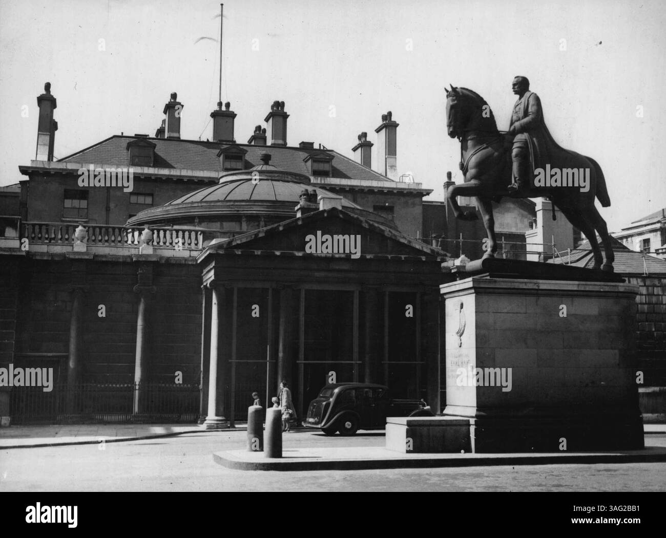 Time Bomb In Whitehall Colonial Office After Gruner Execution - Dover ...