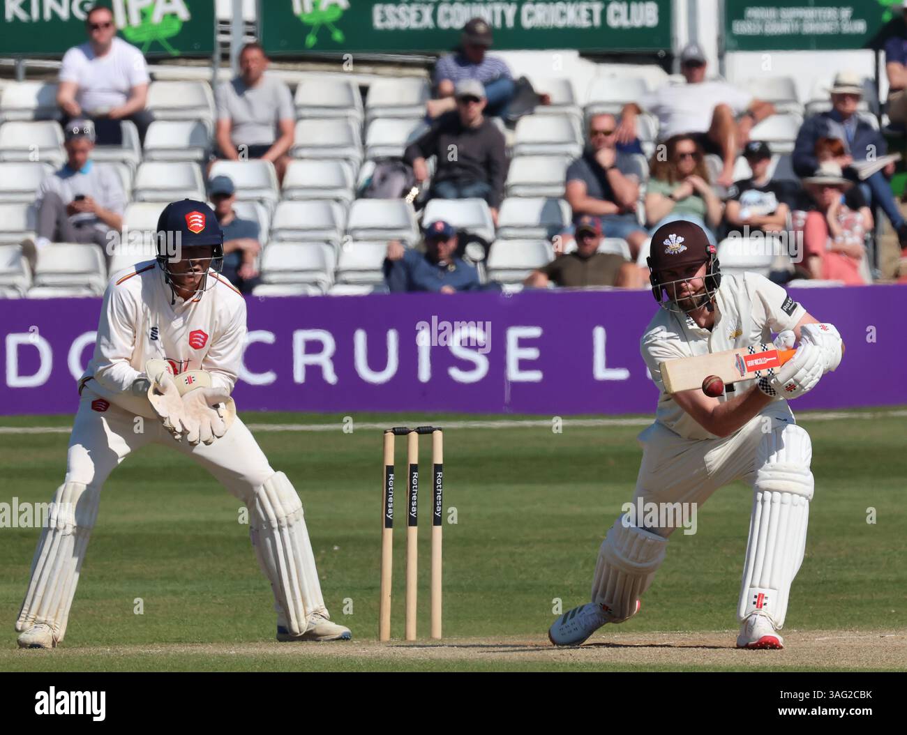 Chelmsford, UK. 07th Apr, 2025. CHELMSFORD, ENGLAND - L-R Essex's ...