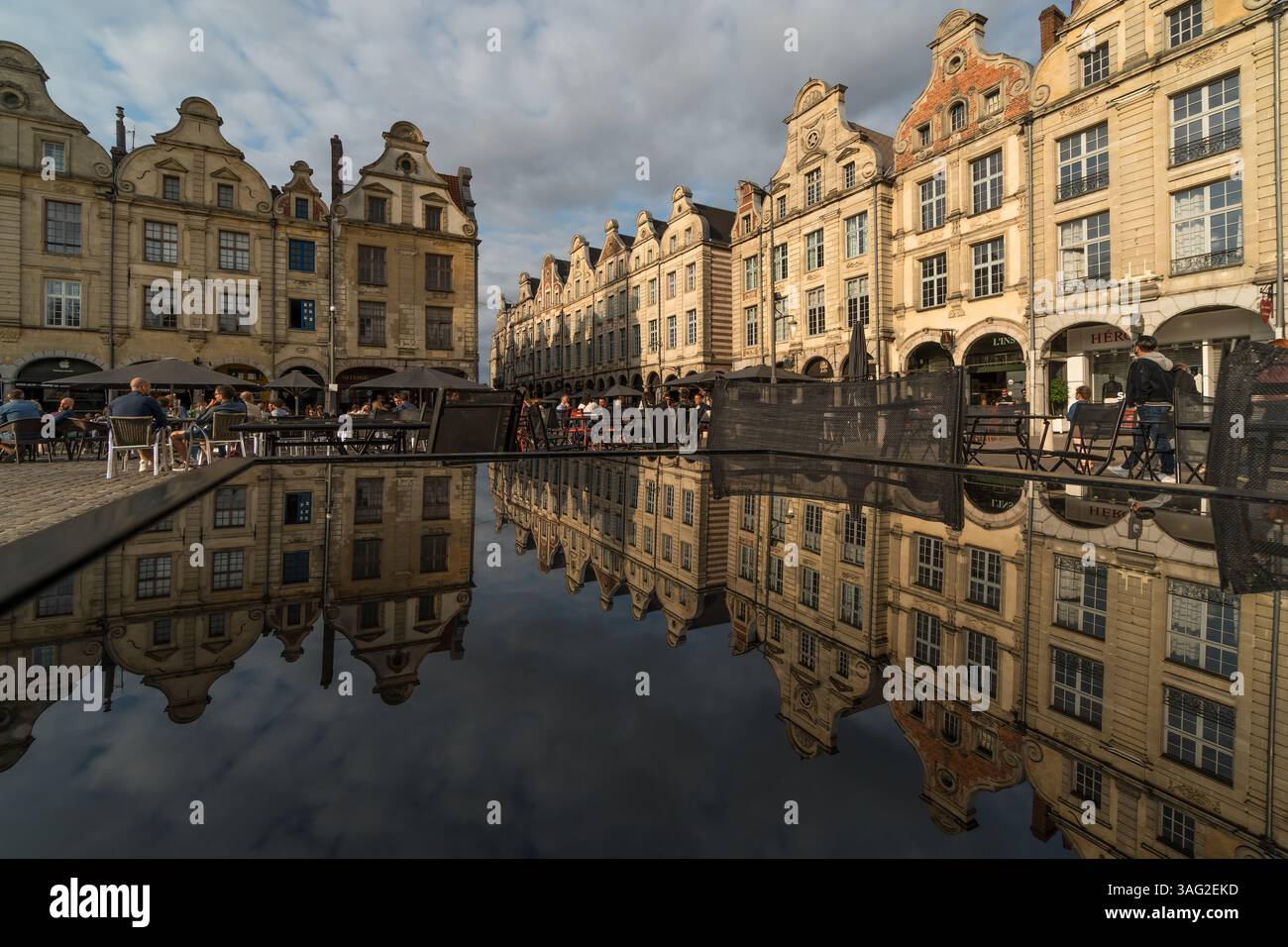 ARRAS, FRANCE - JULY 13, 2023: Beautiful Heroes square, World Heritage ...