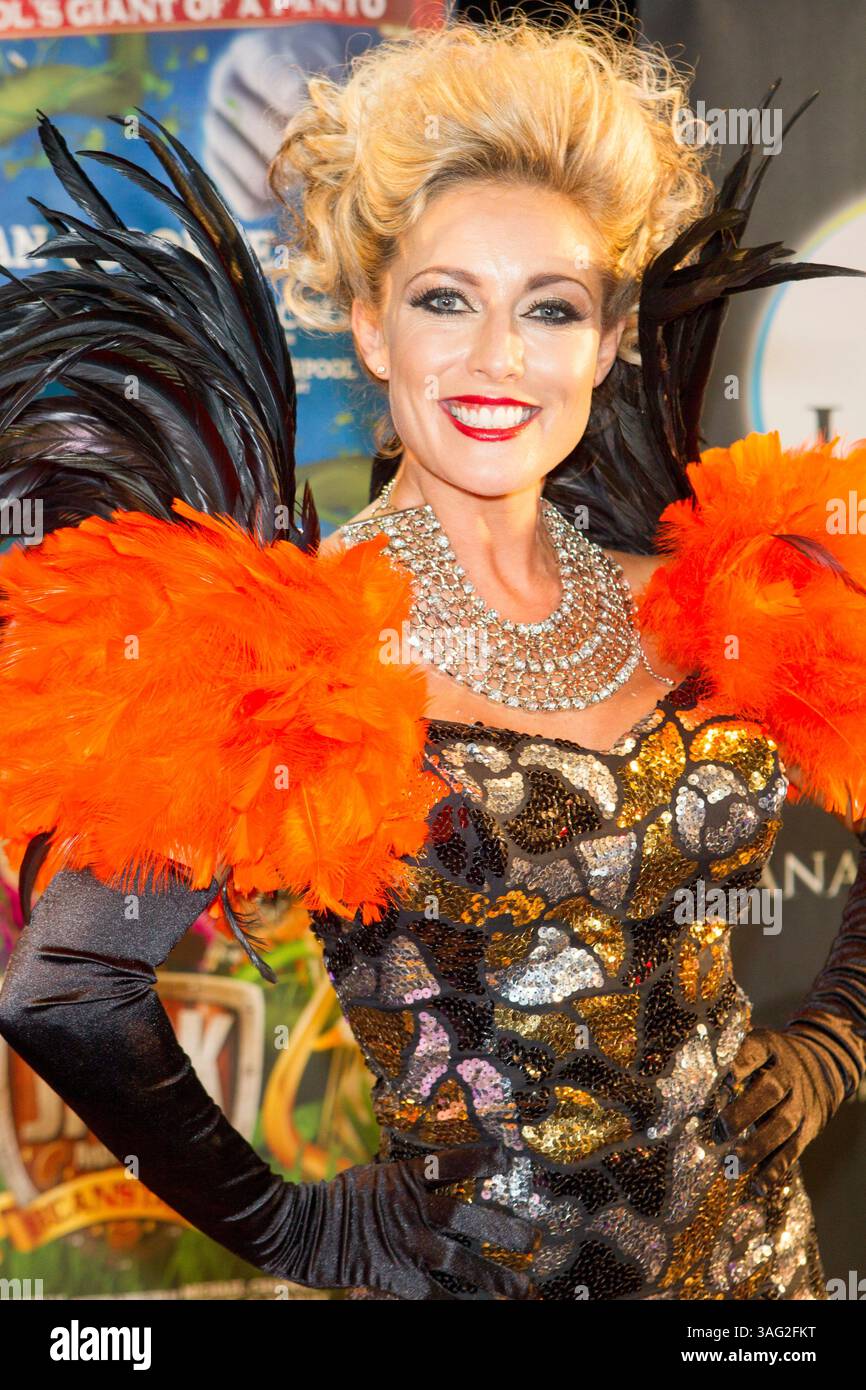 Suzanne Collins at Photocall for Jack and the Beanstalk£ Epstein ...