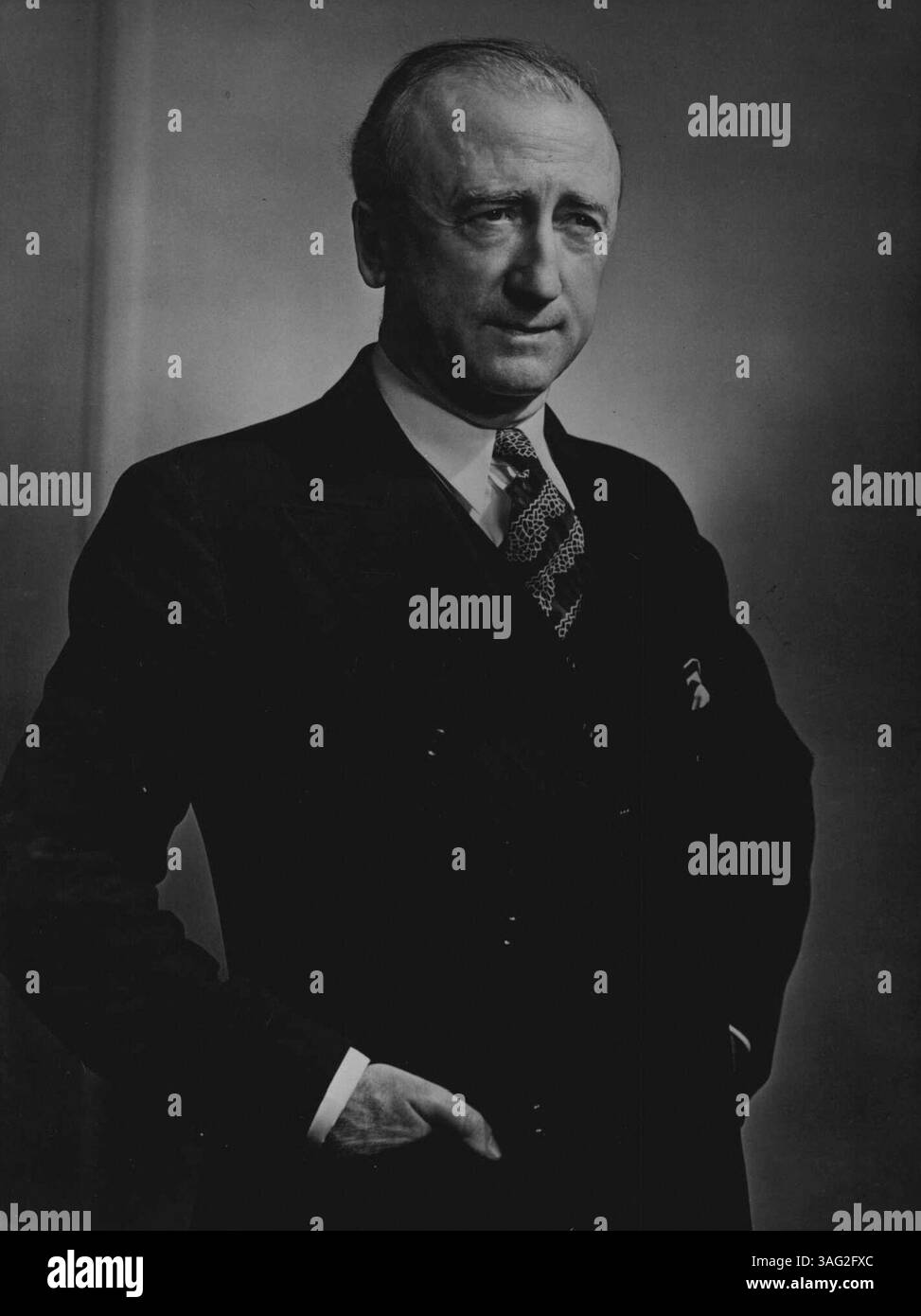 Leading U.S politicians. James F. Byrnes Republican, former U.S ...