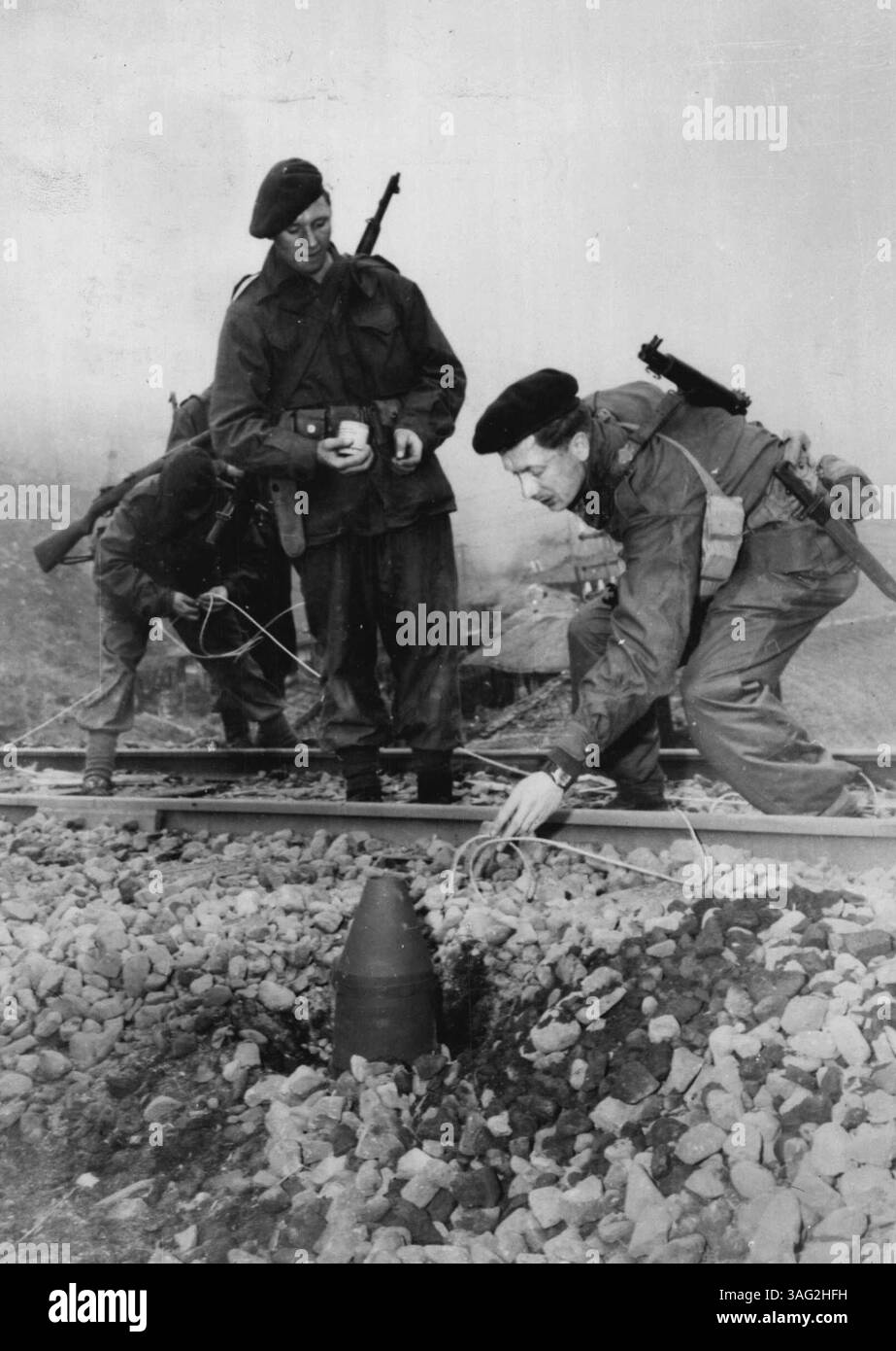 British Commandos Destroy Railway in Korean -- Royal Marine Commandos ...