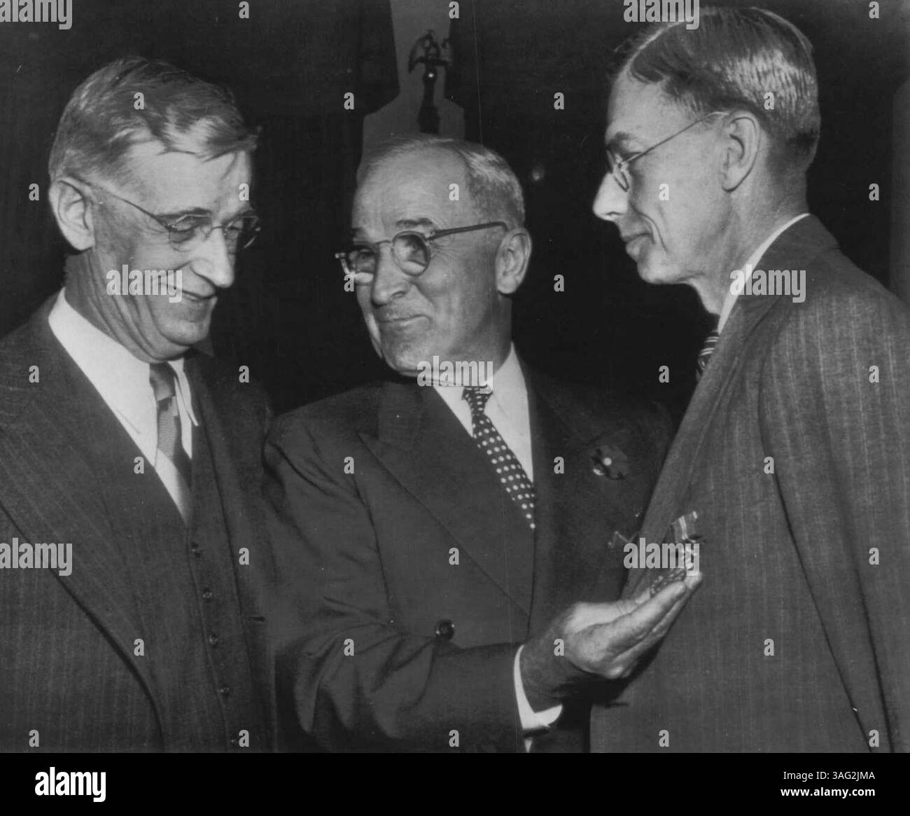 Dr james bryant conant hi-res stock photography and images - Alamy
