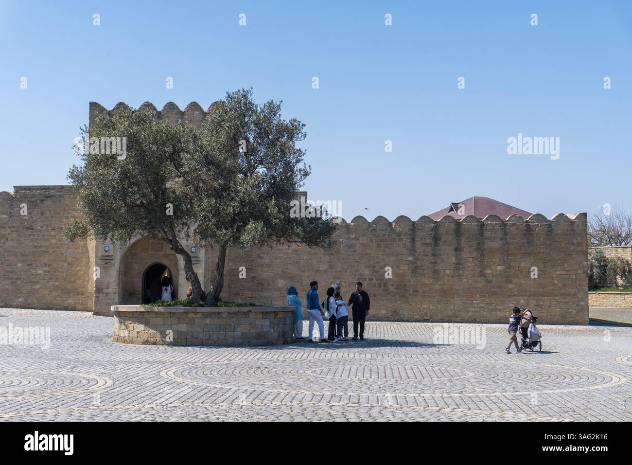 "Ateshgah" zoroastrian fire temple. Baku, Azerbaijan Stock Photo - Alamy