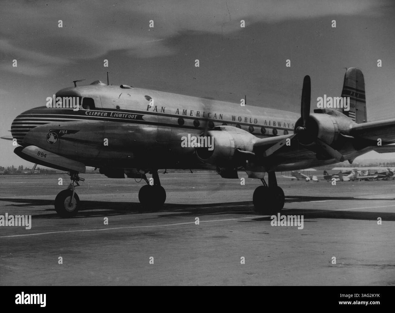 Pan American Airways skymasters arrives at Mascot-final ***** flight ...