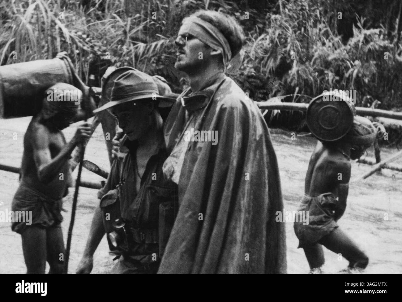 Advance dressing station hi-res stock photography and images - Alamy