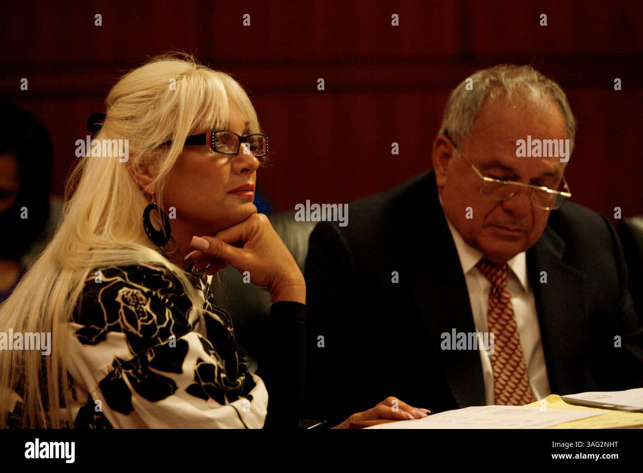 photo by ATOYIA DEANS | Times.Caption: Linda Bollea and A.J. Barranco,one of her attorneys, are ...