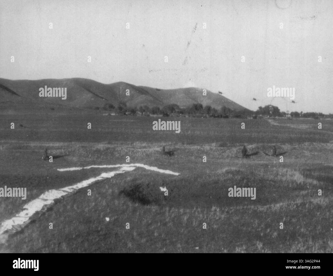 Yank Planes Fly Over Chinese Village As Warning -- American planes fly ...