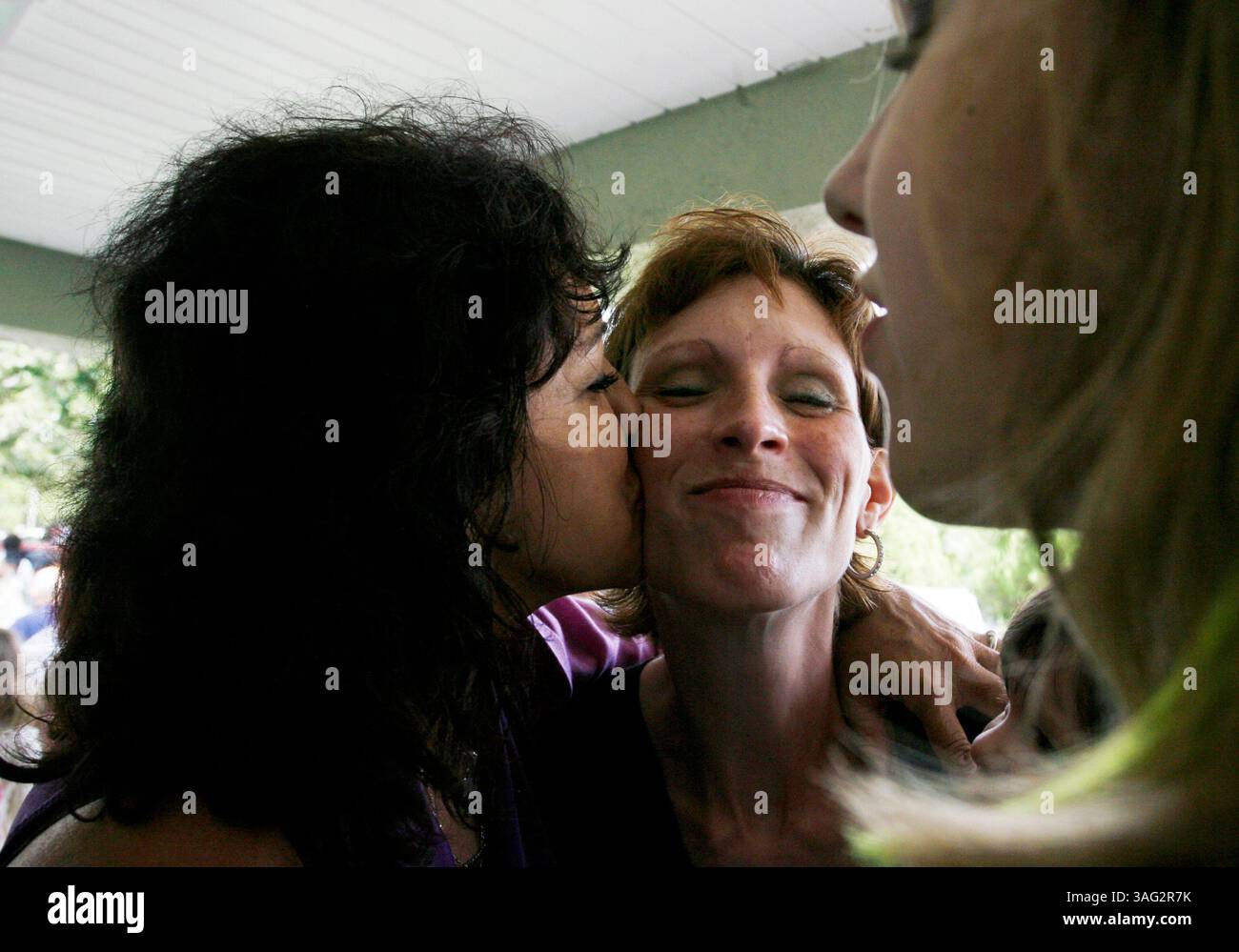08/23/2008 Tarpon Springs, FL) Caption: Dora Redshaw,left ...