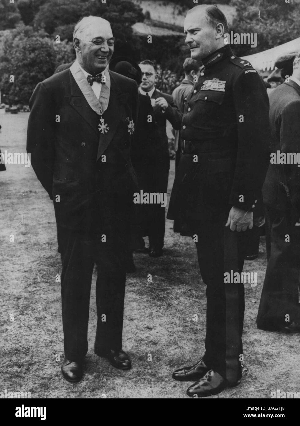 Sir bernard freyberg hi-res stock photography and images - Alamy