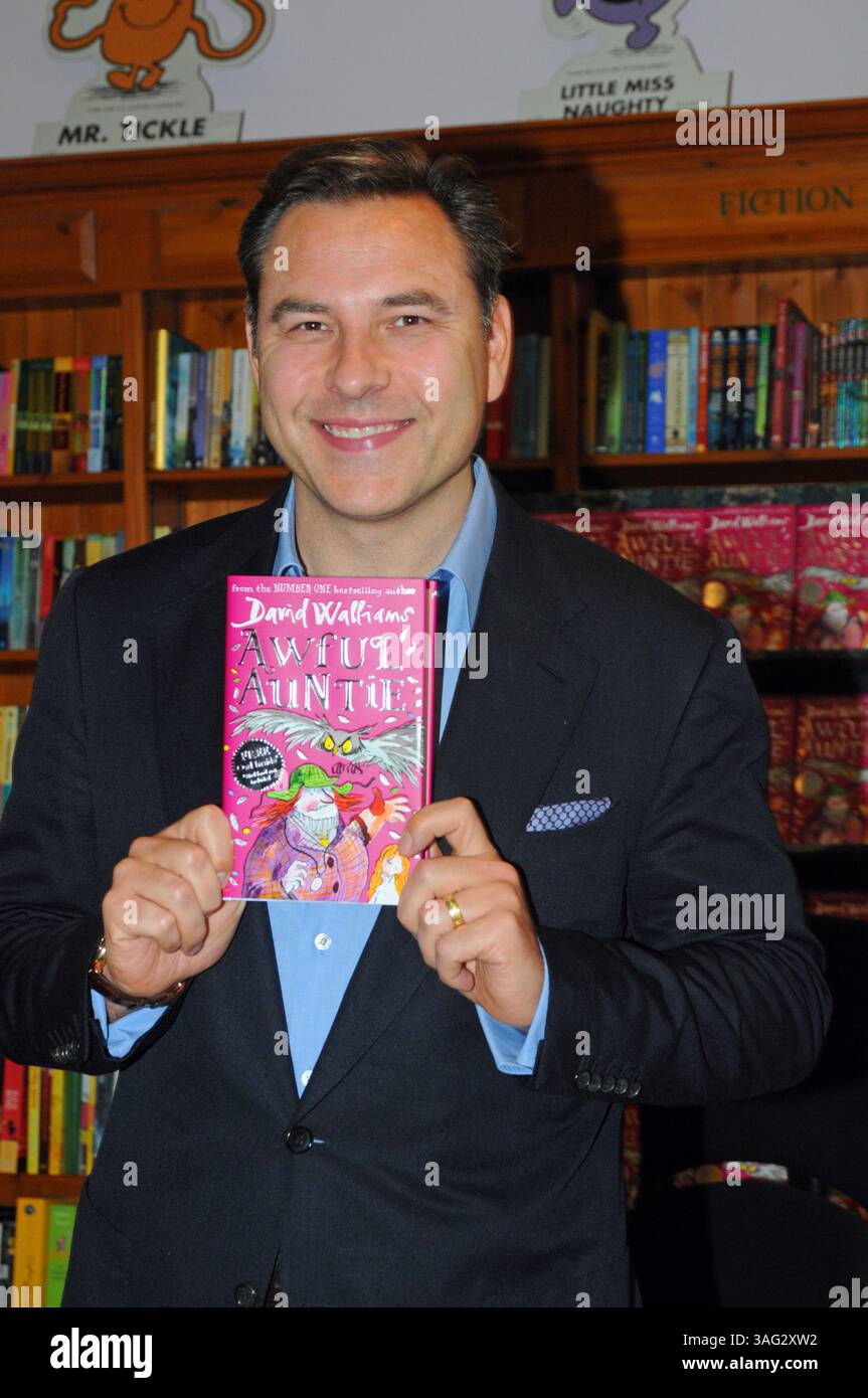 David Walliams signs copies of his book Awful Aunties at Daunts Books ...