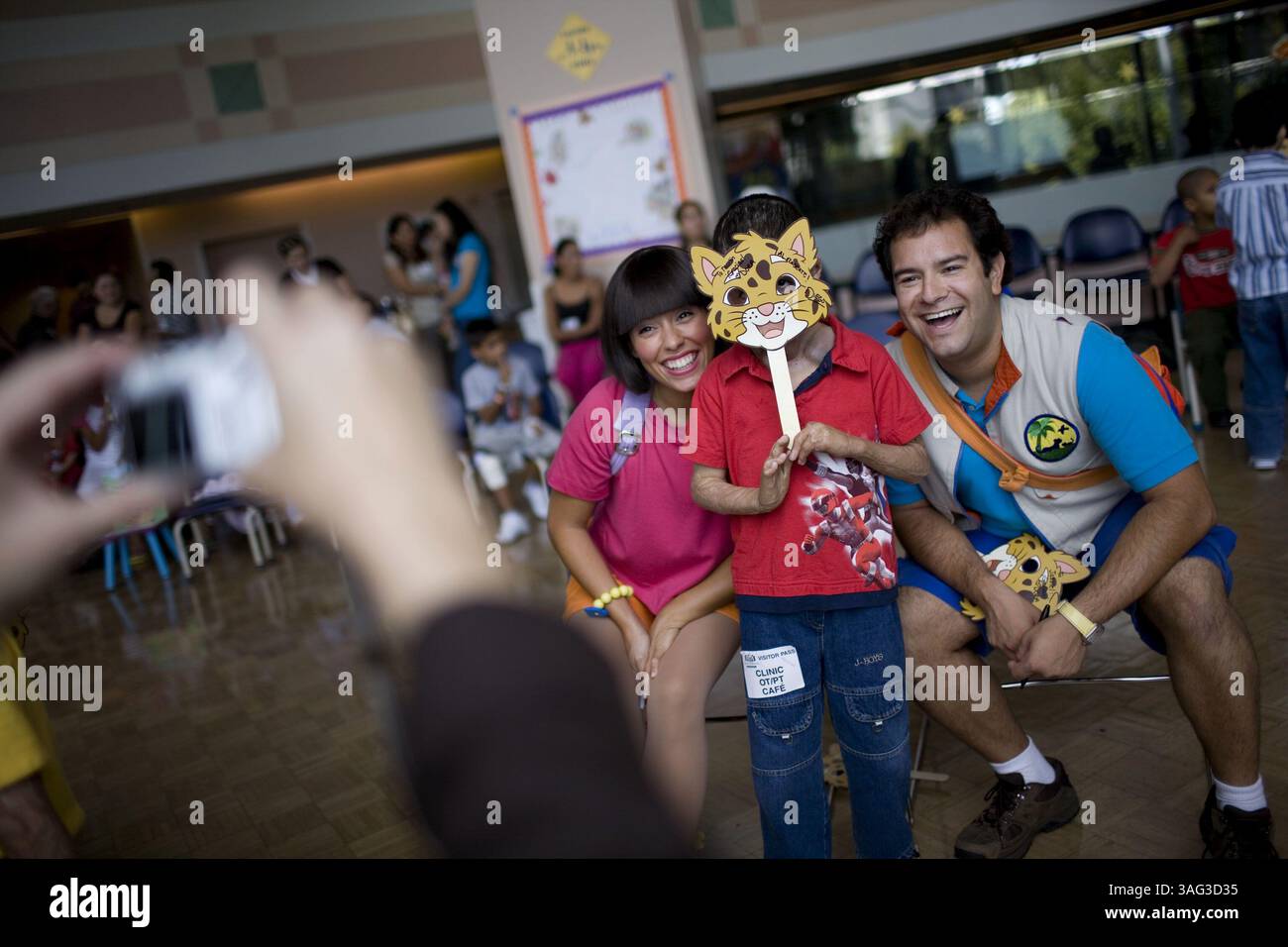 Bert rodriguez hi-res stock photography and images - Alamy