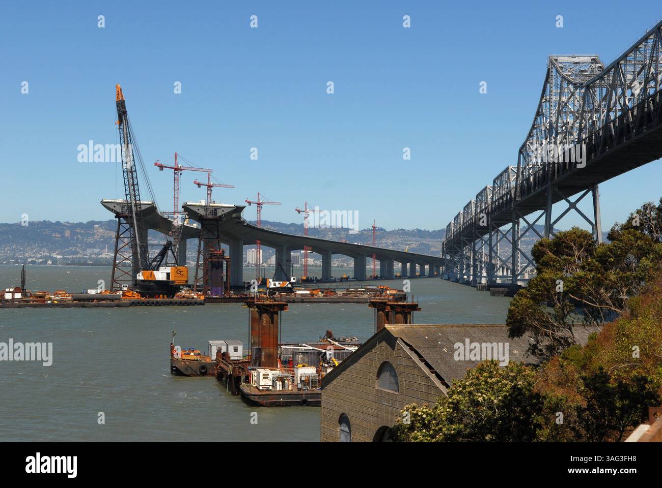 Bay bridge yerba buena tunnel hi-res stock photography and images - Alamy