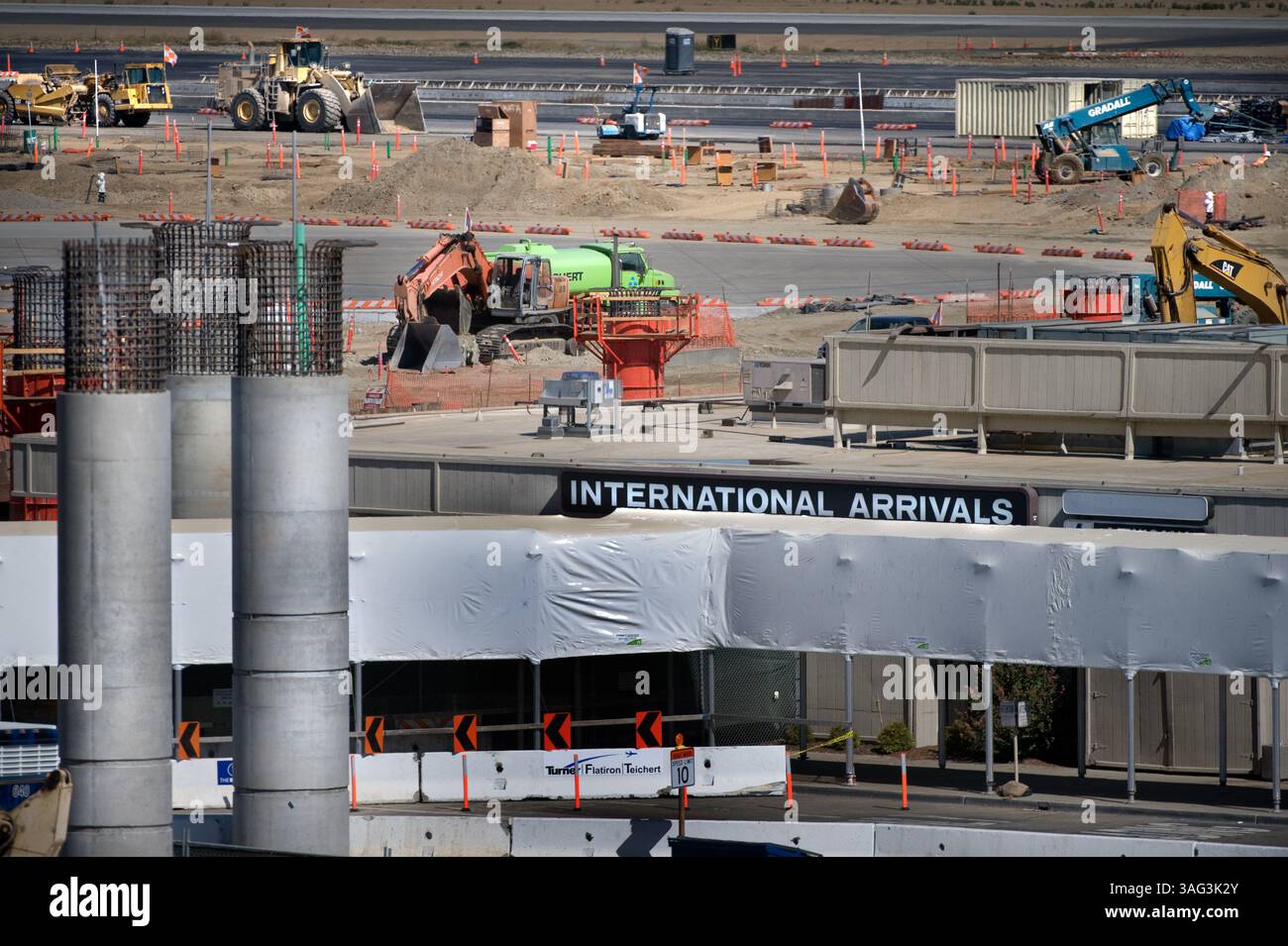 Sacramento international airport will hi-res stock photography and ...