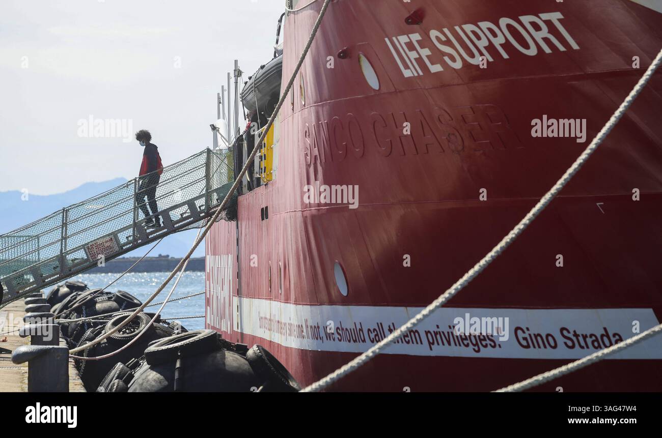 Naples, Italy. 08th Apr, 2025. Migrants disembark from Gino Strada's ...