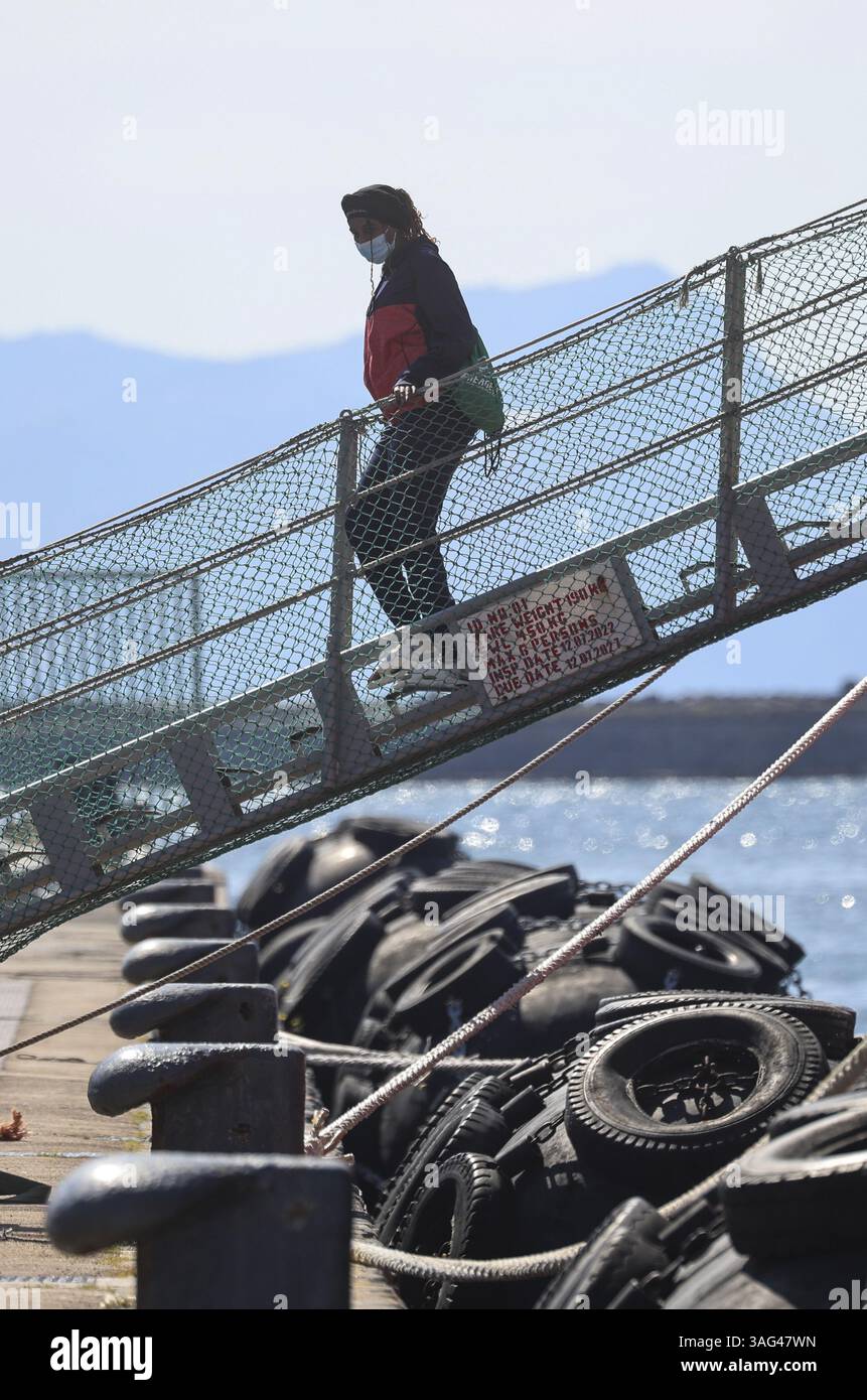 Naples, Italy. 08th Apr, 2025. Migrants disembark from Gino Strada's ...