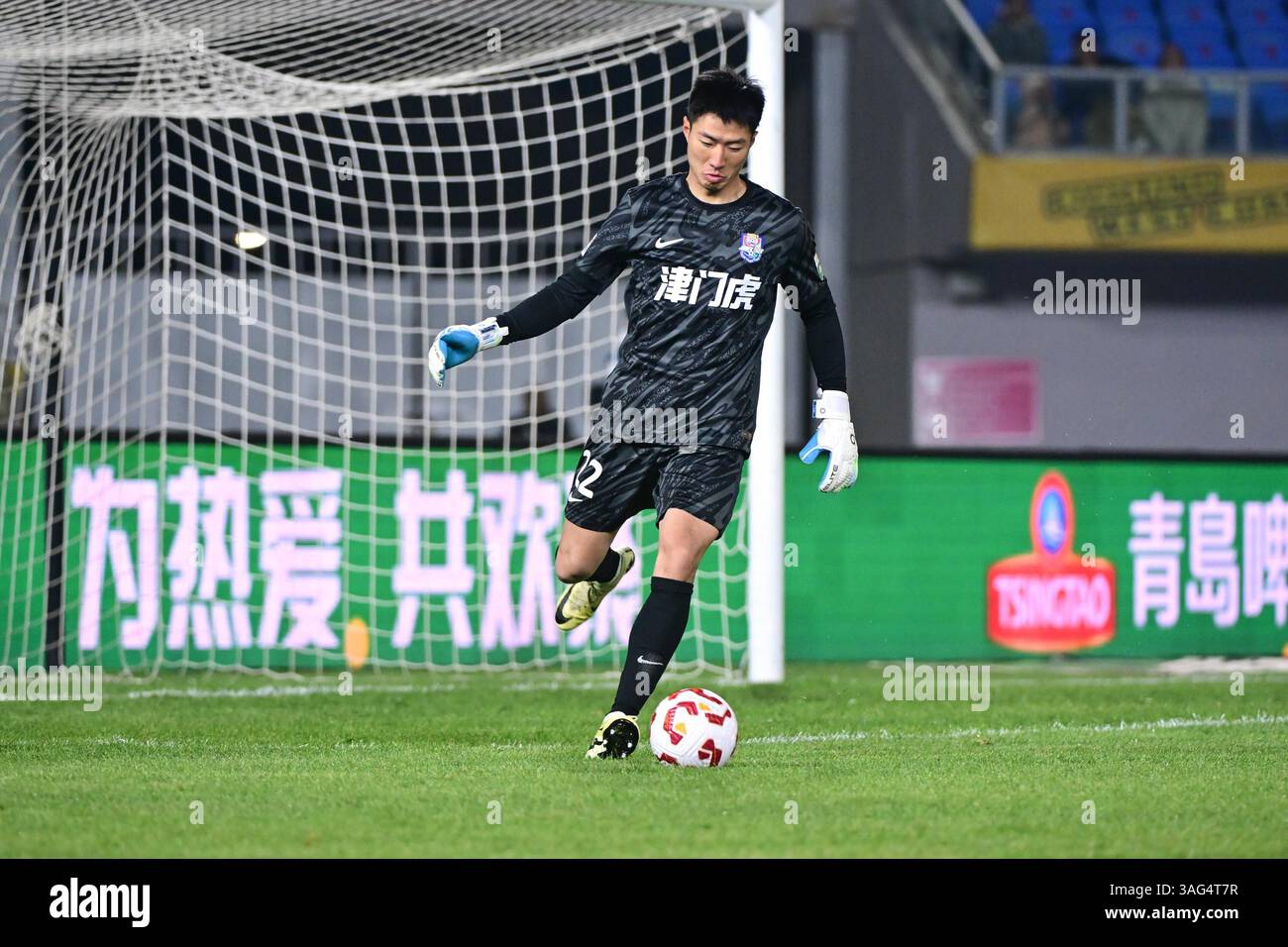 Qingdao West Coast Football Club 2-2 draw Tianjin Jinmen Tiger Football ...