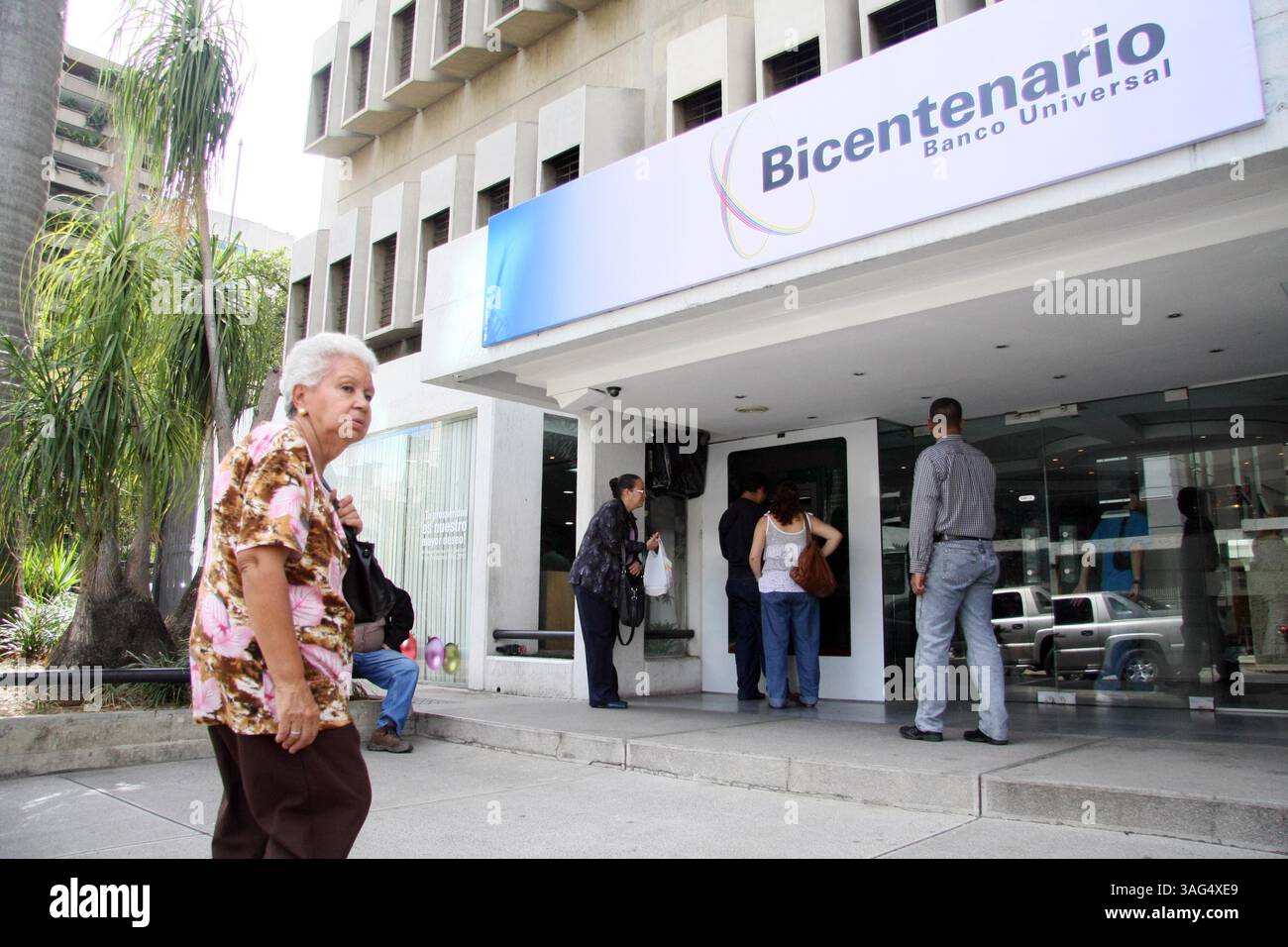 Banco de capital universal hi-res stock photography and images - Alamy