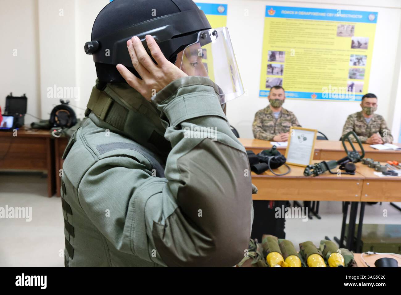 Training and special military exercises of the UN peacekeeping ...