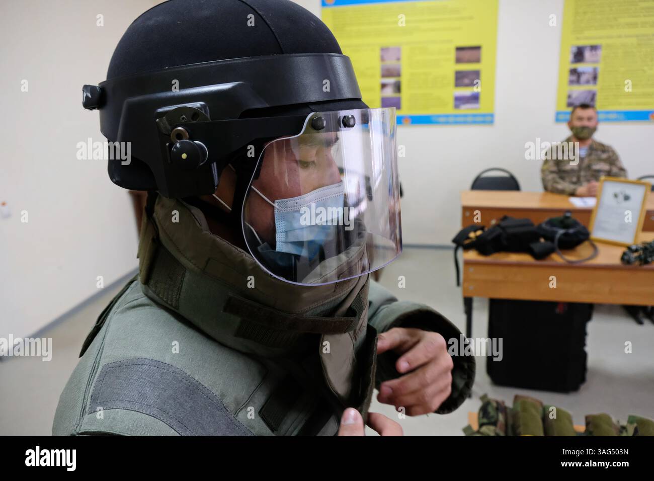 Training and special military exercises of the UN peacekeeping ...