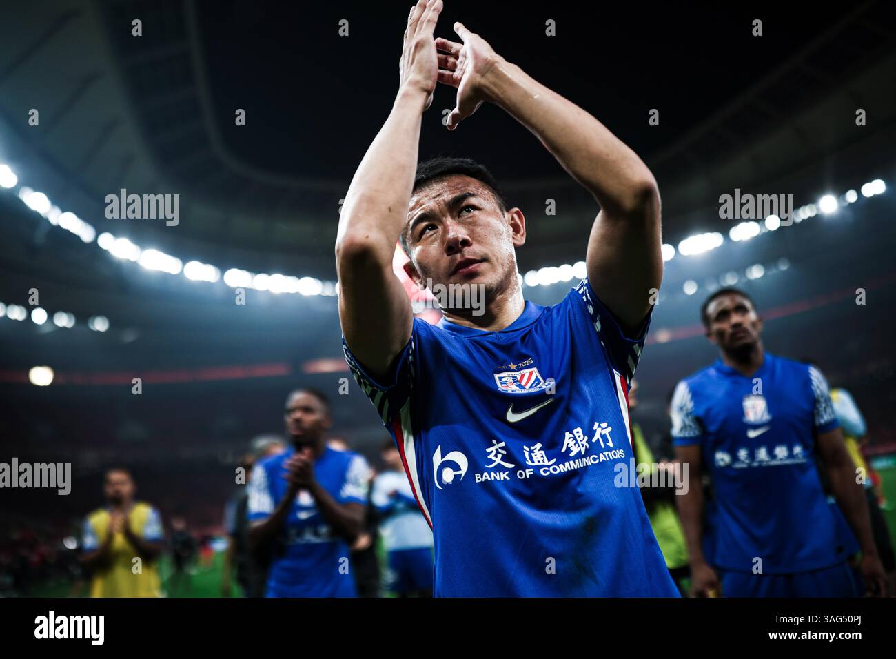 Shanghai Port Football Club 1-1 draw Shanghai Shenhua Football Club at ...