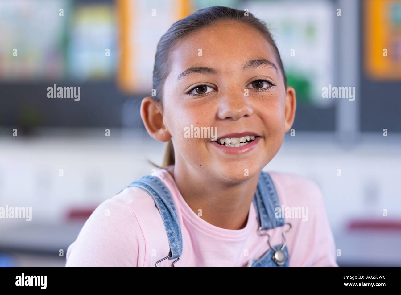 Girl in overalls hi-res stock photography and images - Alamy