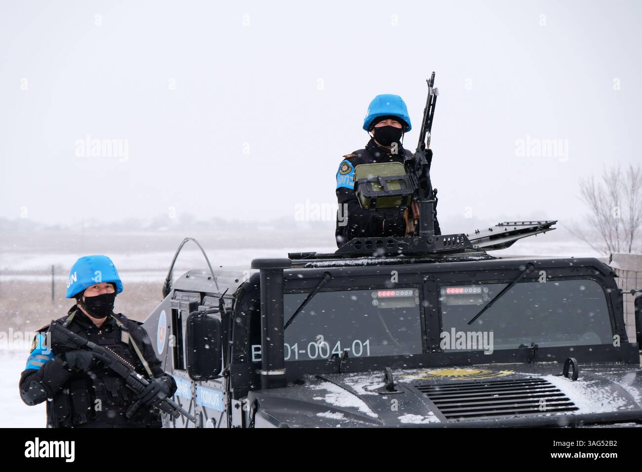 Training and special military exercises of the UN peacekeeping ...