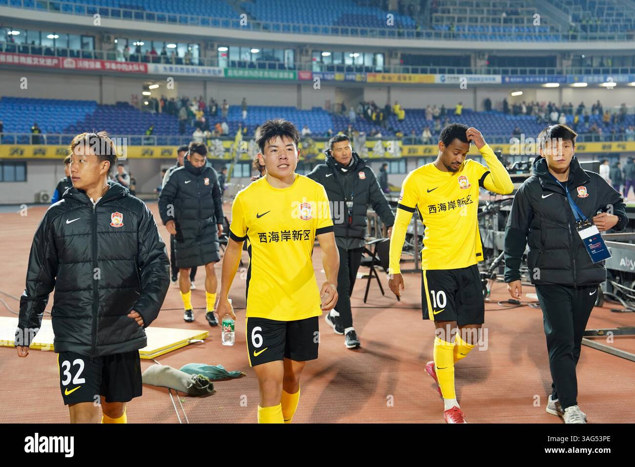 Qingdao West Coast Football Club 2-2 draw Tianjin Jinmen Tiger Football ...