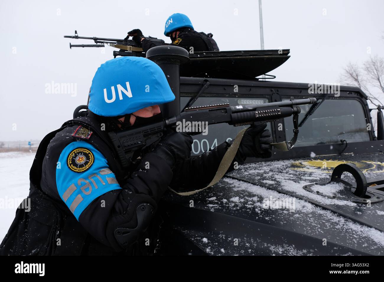 Training and special military exercises of the UN peacekeeping ...