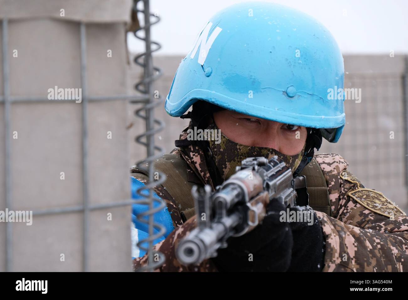 Training and special military exercises of the UN peacekeeping ...