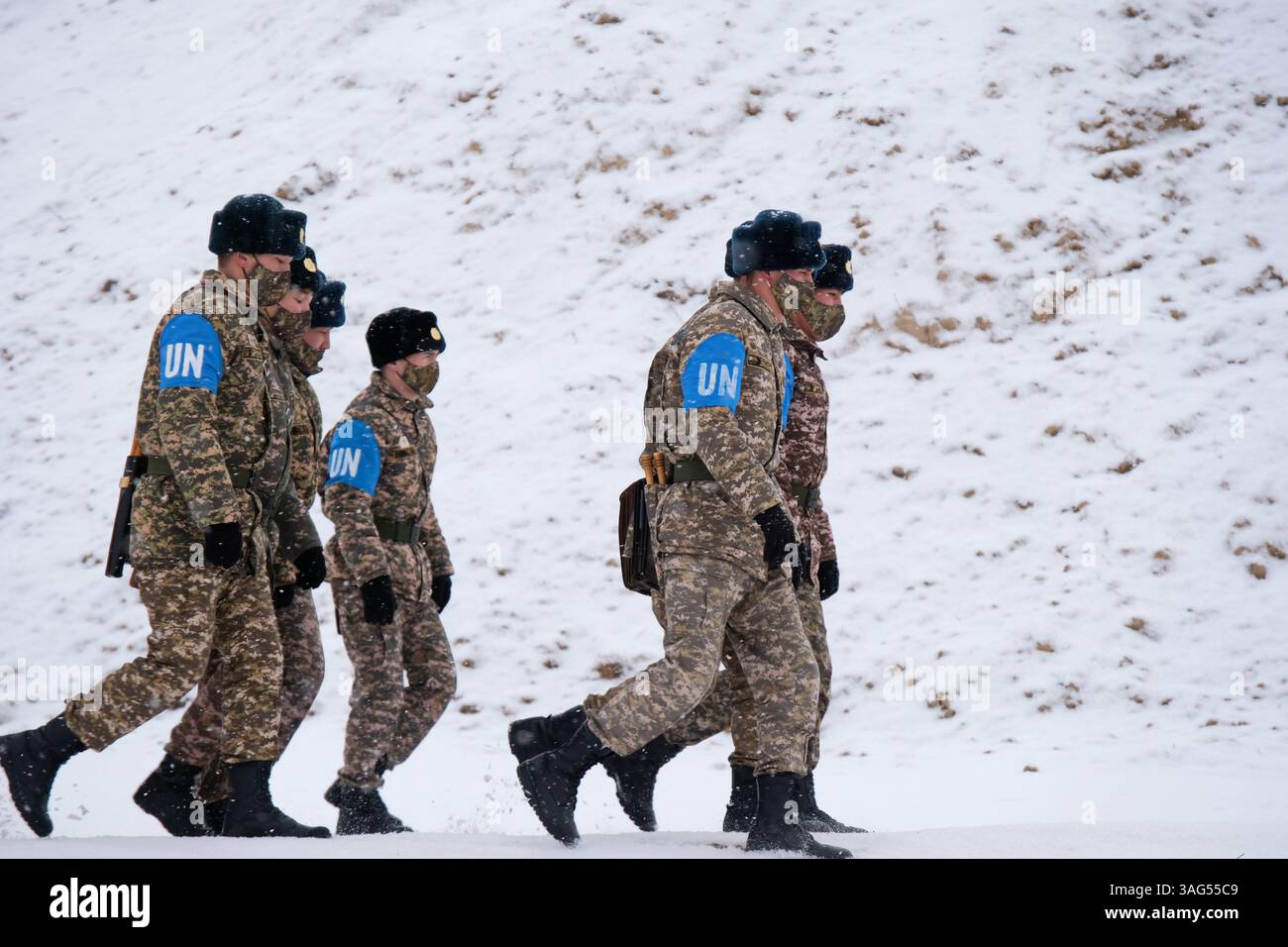Training and special military exercises of the UN peacekeeping ...
